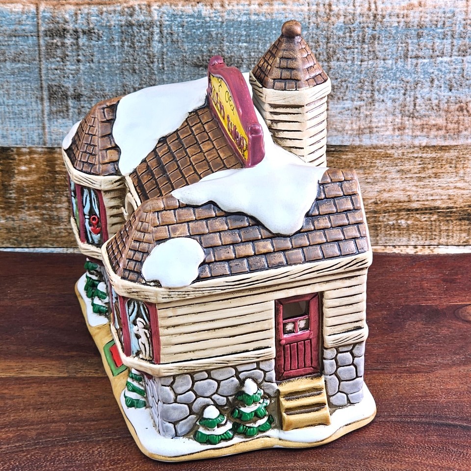 VTG Lefton Colonial Christmas Village Old Curio Shop Lighted Porcelain ...