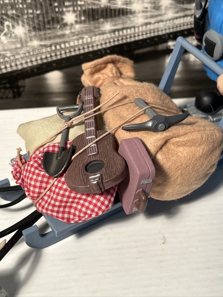 Rudolph The Island Of Misfit Toys Yukon Cornelius Sled & Dog Team ...