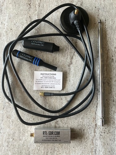 RTL-SDR BLOG software defined radio dongle and antennas RTL2832U R820T2 ...
