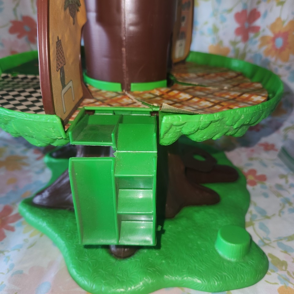 VTG 1975 Kenner General Mills Tree Tots Family Pop-Up Tree House Stairs ...
