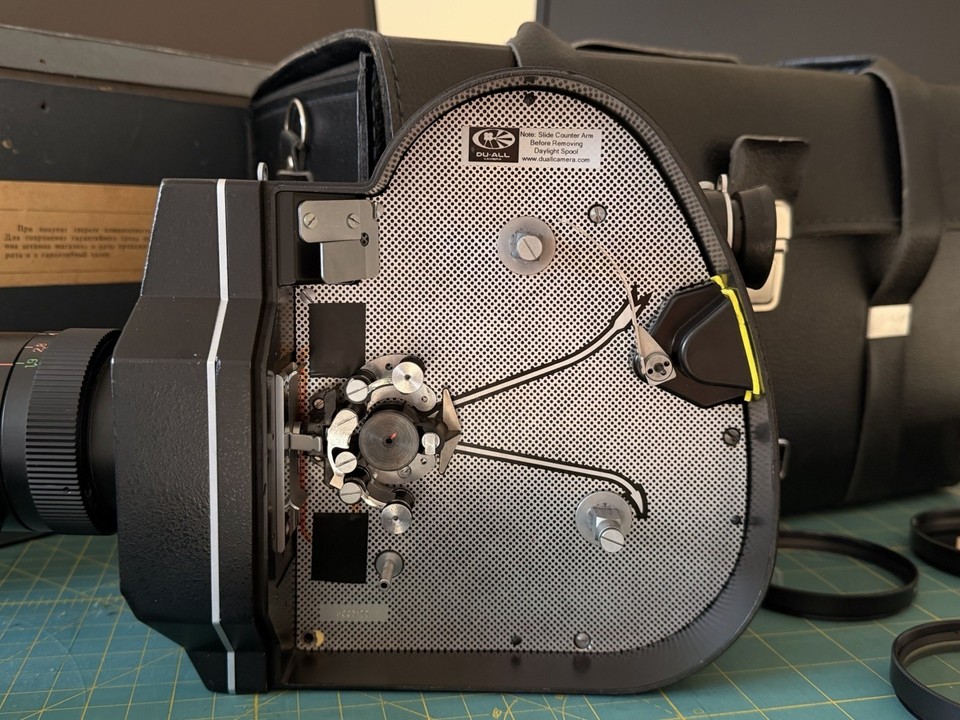 K-3 Krasnogorsk-3 16mm Film Camera with Meteor-5-1 Lens M42 Zoom Lens ...