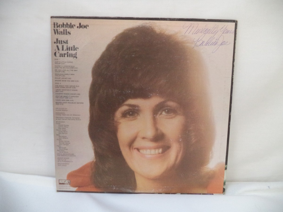 Bobbie Joe's Instagram, Twitter & Facebook on IDCrawl