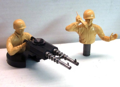 1961 Original Deluxe Reading TIGER JOE Machine Gunner/ Machine Gun ...
