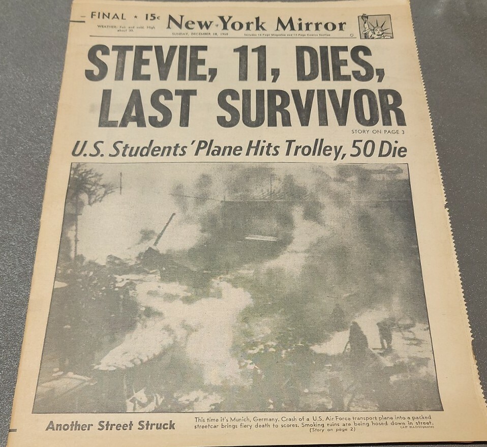 New York Mirror December 18, 1960 Vintage Newspaper Cover | eBay