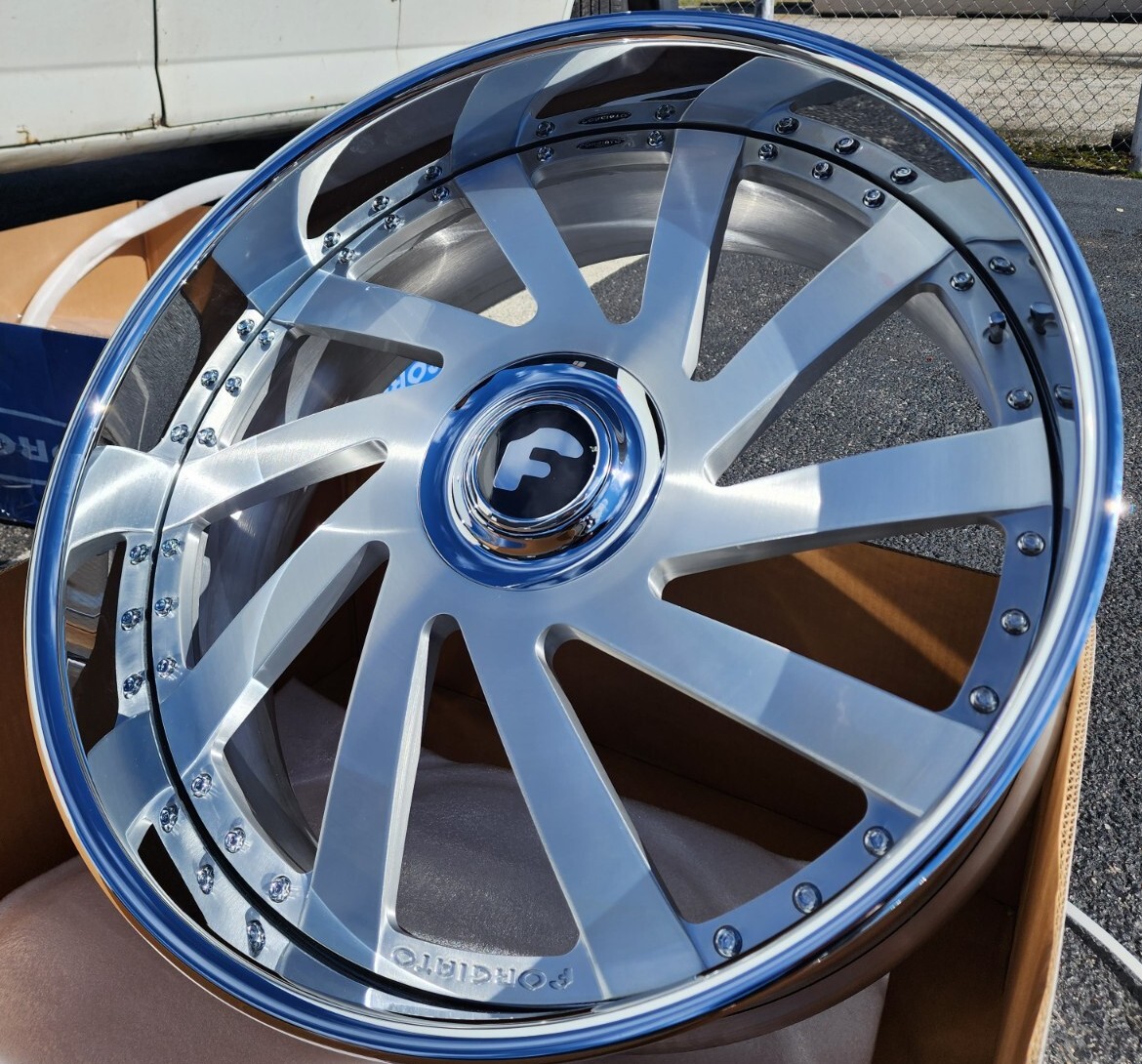 26" Inch Brushed Forgiato Twisted Concavo 5x115 5x120.7 XL Floating Cap ...