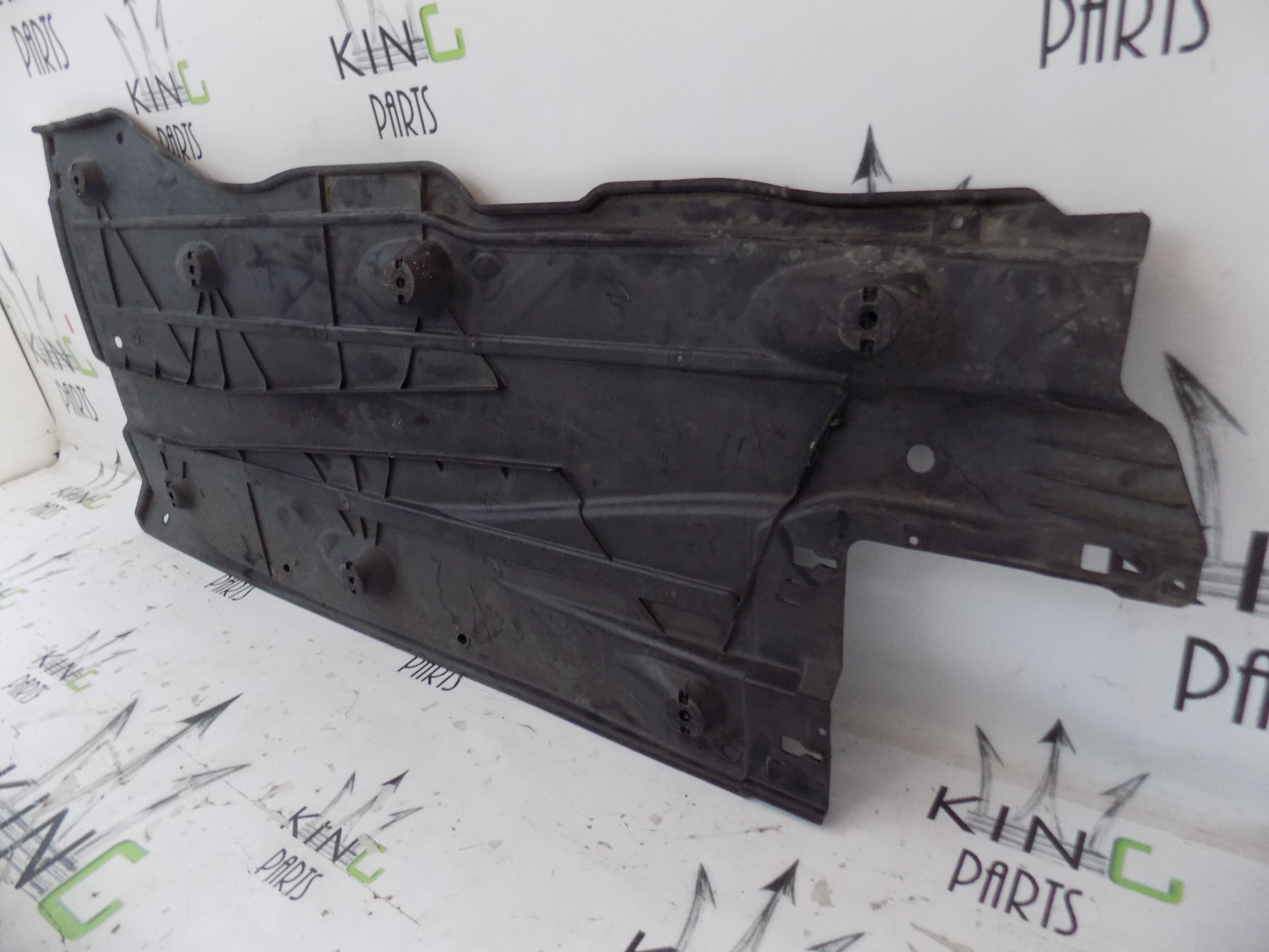 AUDI A3 8V GOLF MK7 2013-17 RIGHT UNDERBODY TRAY COVER SHIELD ...