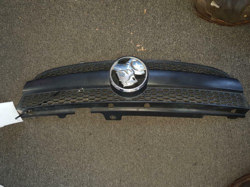 HOLDEN COMMODORE GRILLE RADIATOR GRILLE, VY1-VZ, ADVENTRA, BLACK, 09/03 ...