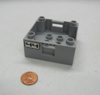 Lego Duplo Gray #44 Truck Train Bottom Part Cargo Crate Specialty Block ...