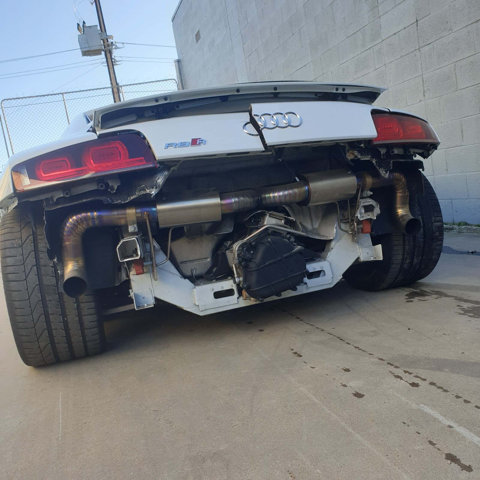 Audi R8 42 Pair of Rear Brake Caliper Calipers Brembo 4 Piston suit ...