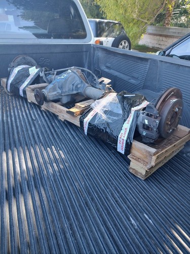 2004-2007 Nissan Titan Rear End Differential Carrier Axle non-locki 3. ...