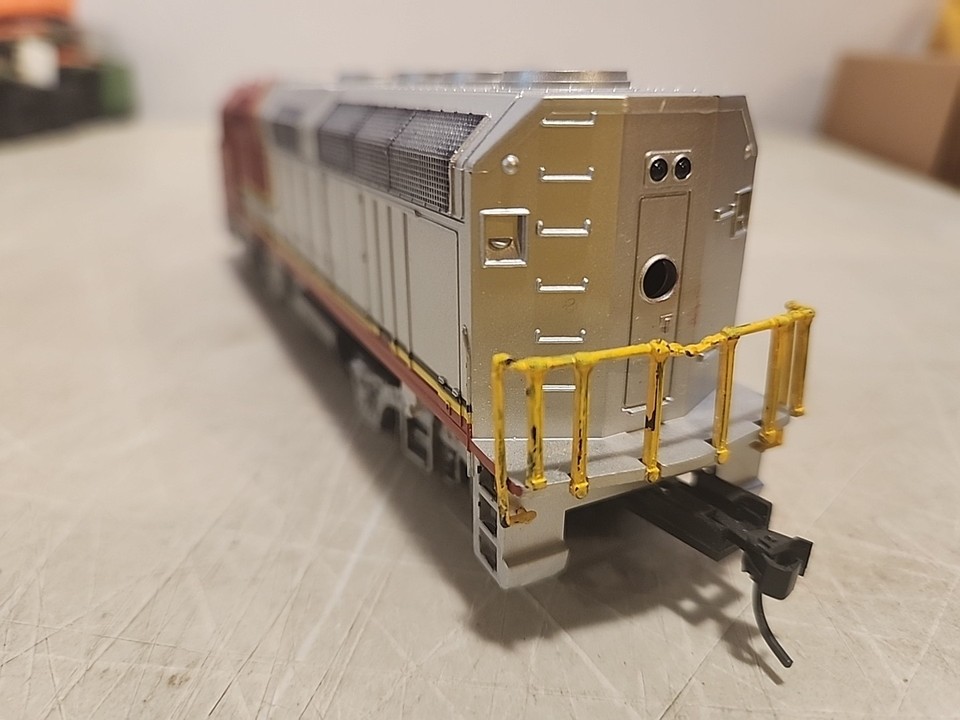 Vintage HO Life-Like F40 Santa Fe ATSF Locomotive # 100 Tested Runs ...