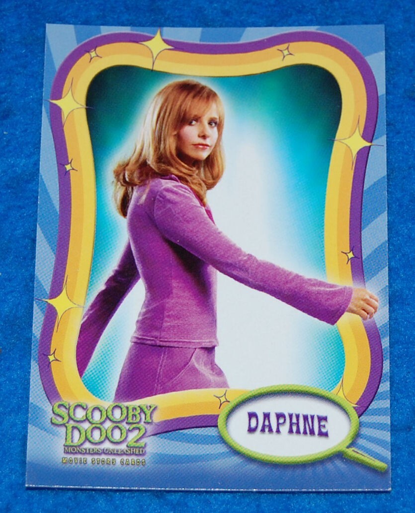 Scooby Doo 2 Monsters Unleashed Collector Trading Card #3 Daphne | eBay
