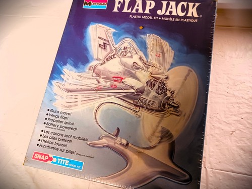 CIRCA 1989 MONOGRAM "FLAP JACK" NO. 1143 FUNNY BIRD PLASTIC KIT NEW ...