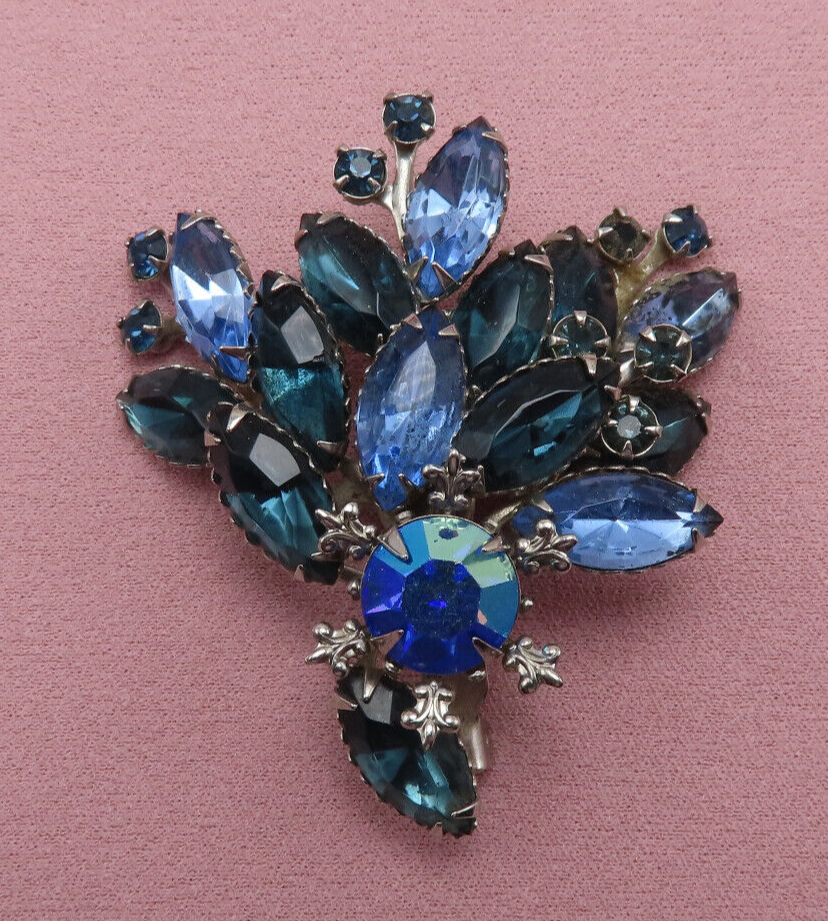 Beau Jewels Rhinestone Brooch Vintage Pin AB Blue Crystal Molded Glass ...