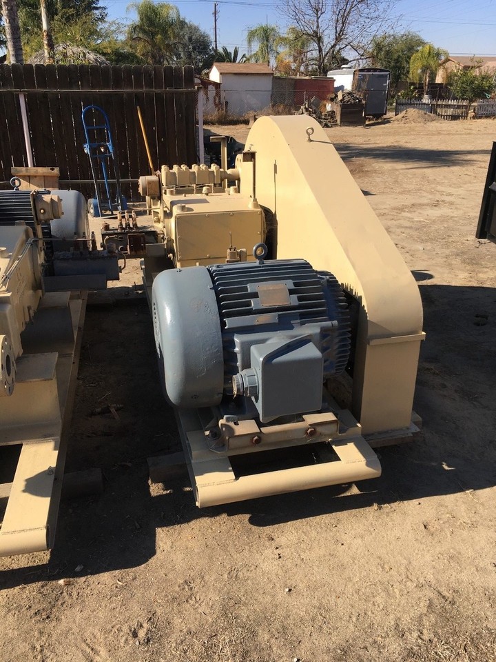 Ingersoll-Rand Triplex Plunger Pump With Alumimum Bronze Fluid End 4HS ...