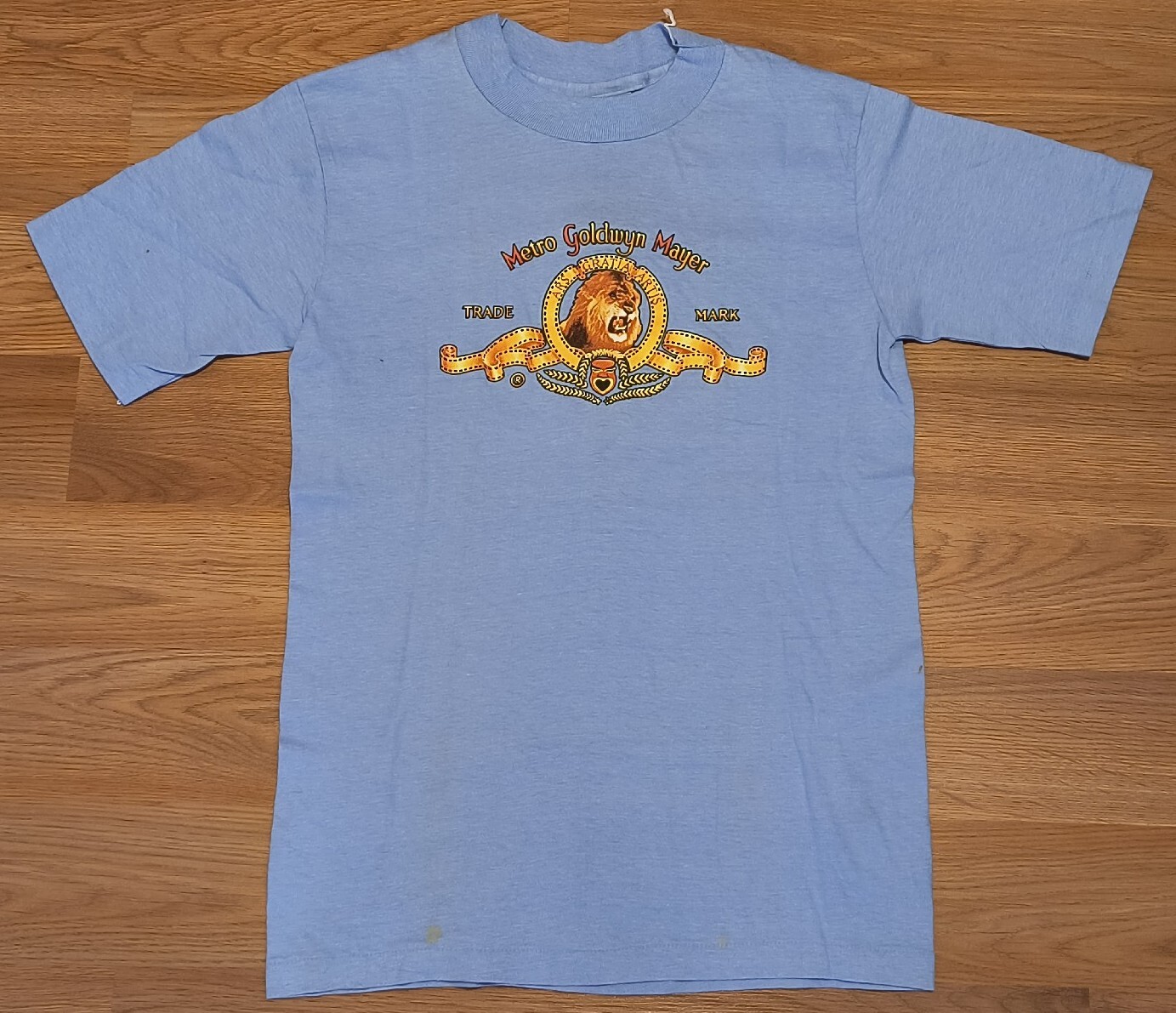 Vintage 80s MGM Studios t shirt S single stitch movie blue Metro ...