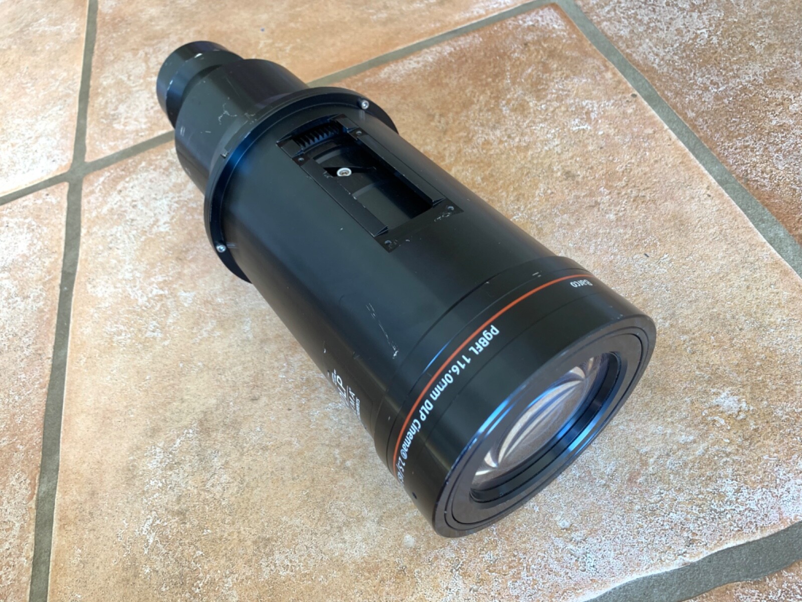 Barco R9855943 1.2” DC2K (1.6-2.35) ZOOM PROJECTOR LENS DP2K-23B, DP2K ...