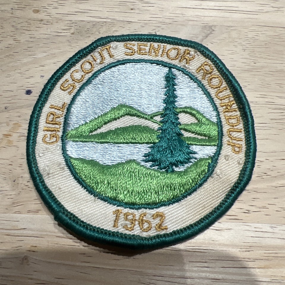 VINTAGE GIRL SCOUT - 1962 SENIOR ROUNDUP JACKET PATCH | eBay UK