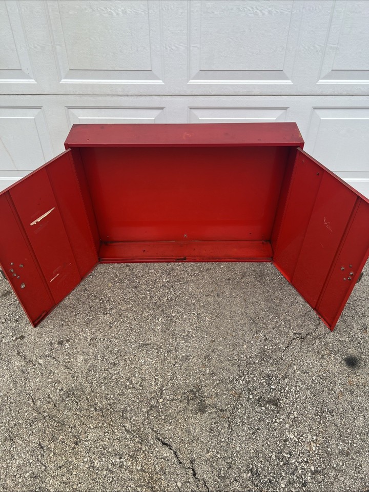 Snap-On Tools Wall Cabinet KRA-270A Apprentice School Tool Display FREE ...