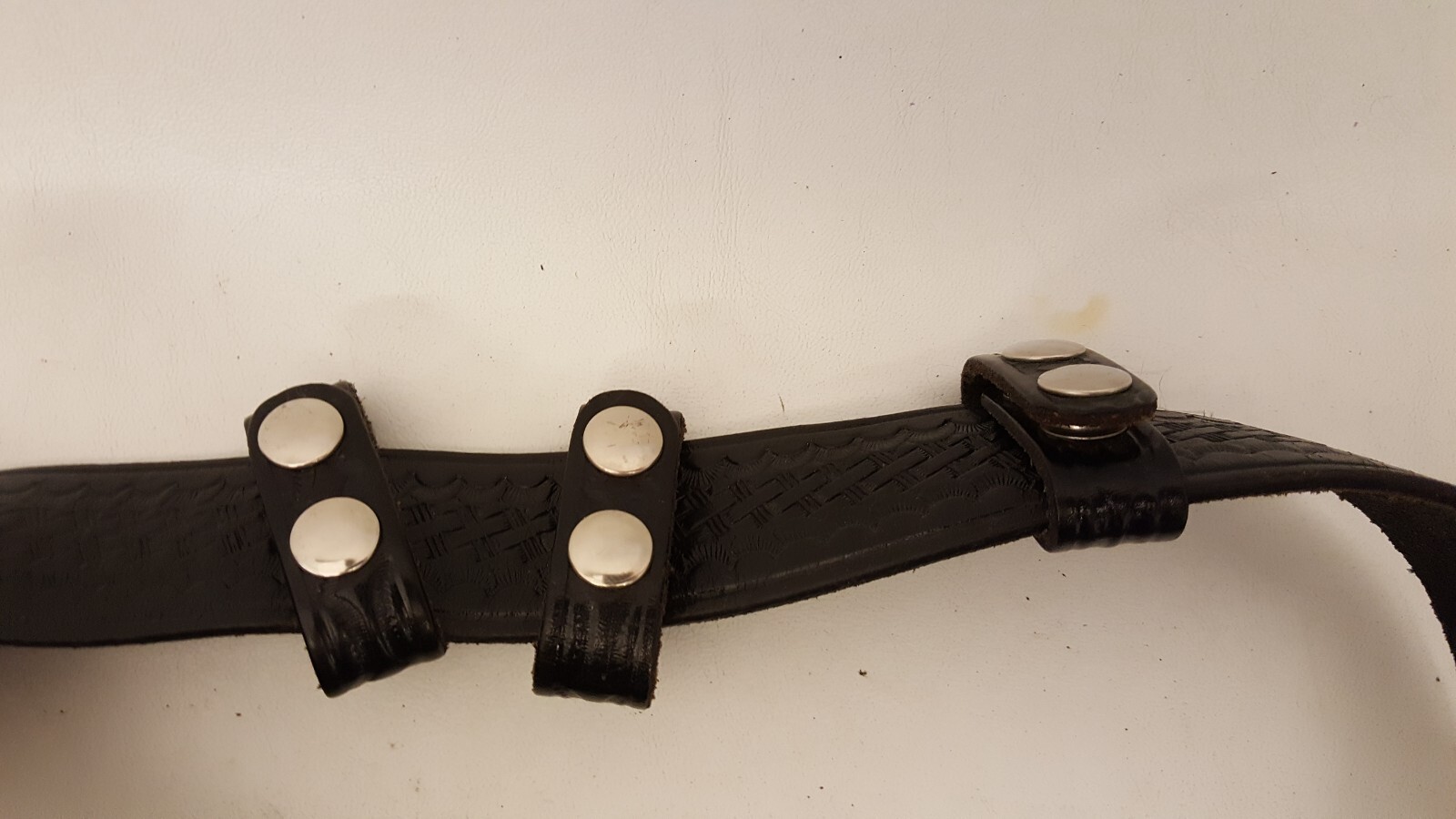 9 pc lot of Gould Goodrich leather holders dual mag handcuff mag light ...