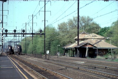 PC-Penn Central GG1's race frt-pass @ North Elizabeth NJ.-1975 Kodak ...