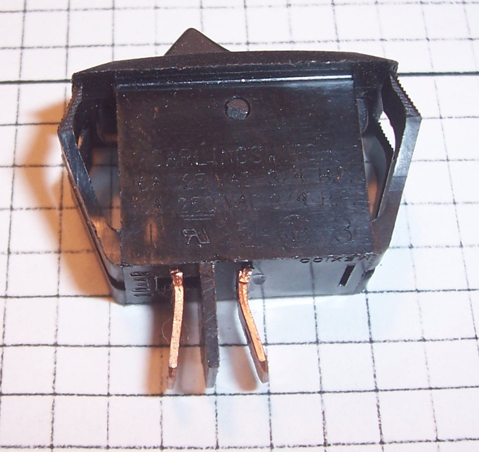 NEW Carling BLACK On-Off Miniature Rocker RA901/911T85 SPST Quick ...