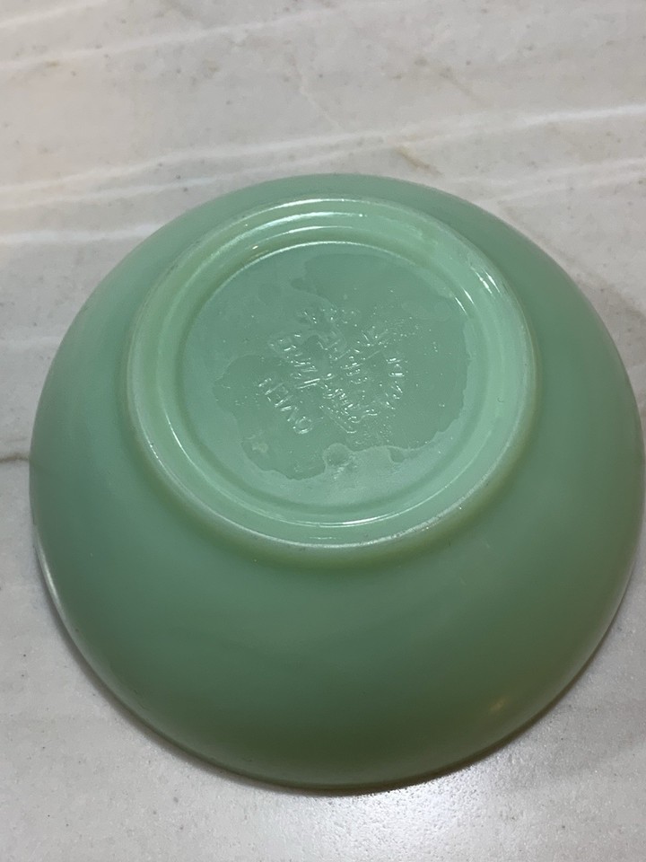 Vintage FIRE-KING JADEITE - Backstamp Chili cereal Soup BOWL - 5” *Chip ...