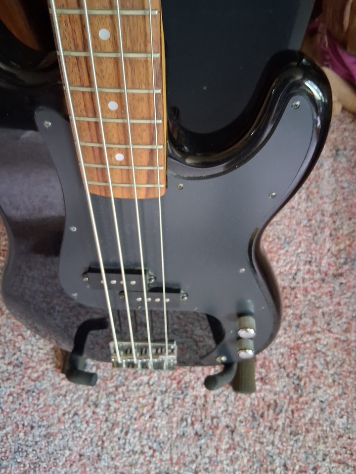 HARMONY EST 1892 BASS GUITAR | eBay