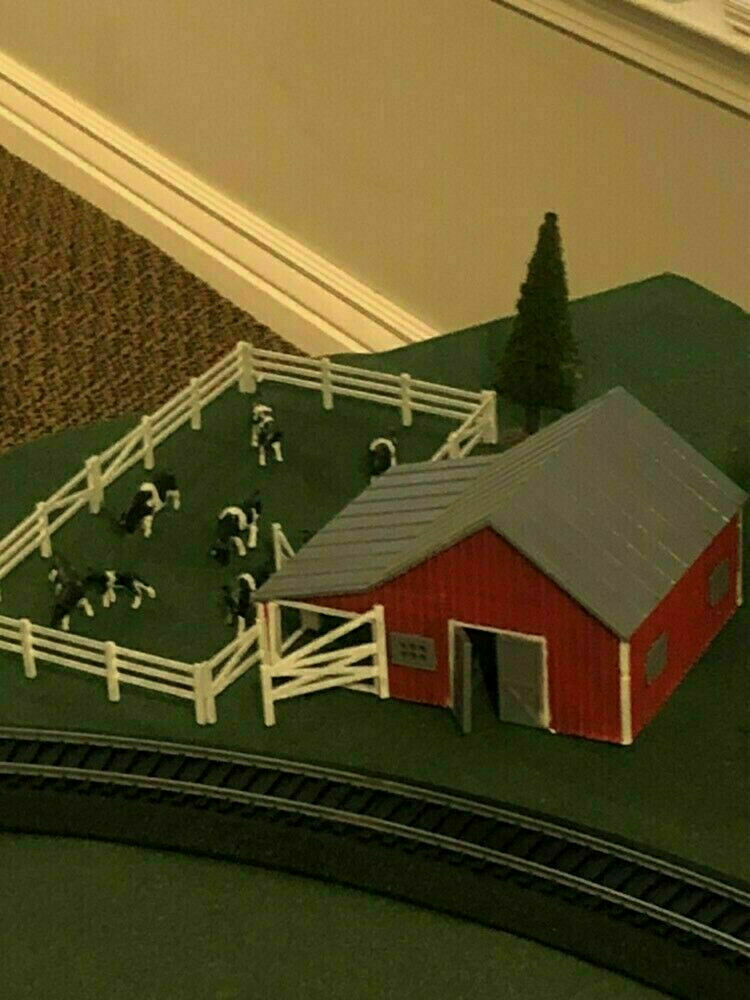 S Scale Small Barn with accessories. 3D printed kit High Detail (Gray ...