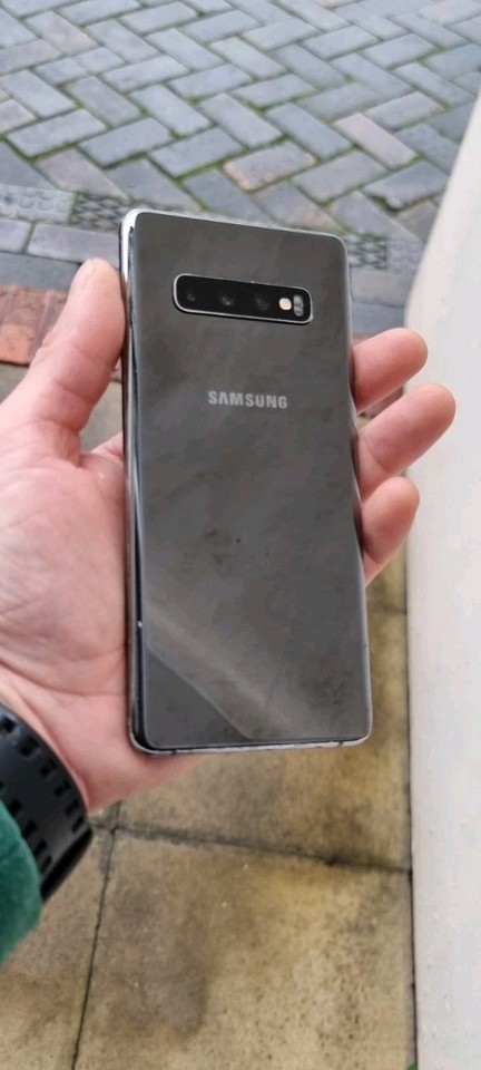 Samsung Galaxy S10+ Plus 128GB BOX Midnight Black Unlocked Working Read ...