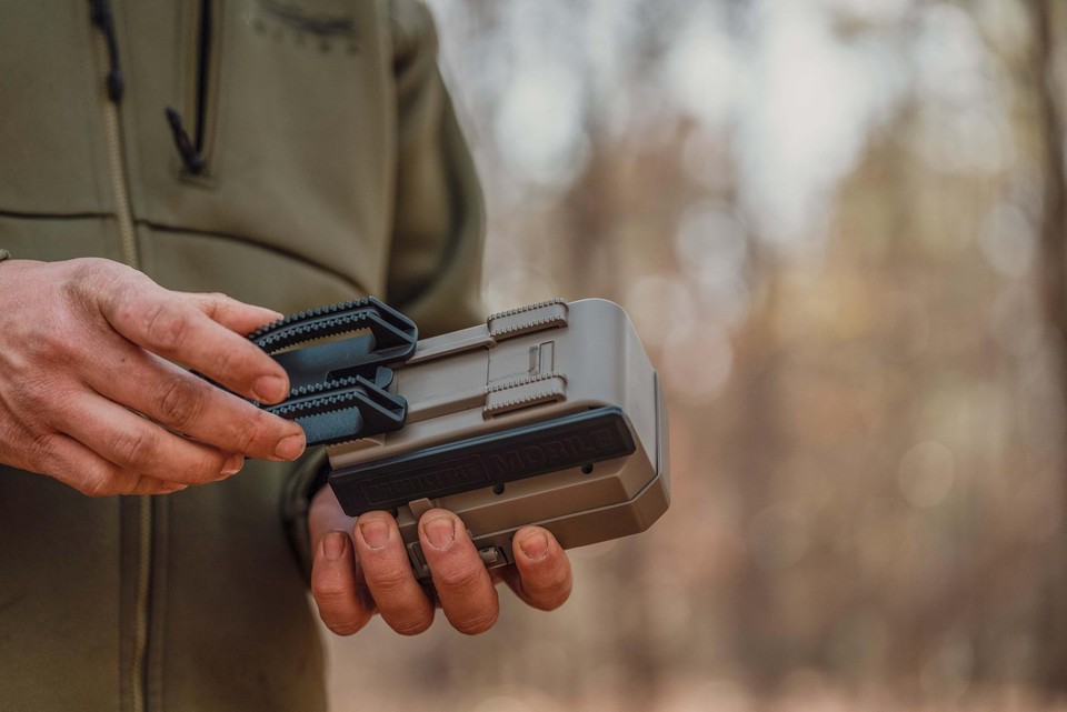 Edge 2 Pro Cellular Trail Camera - Auto Connect Nationwide 4G LTE - On ...