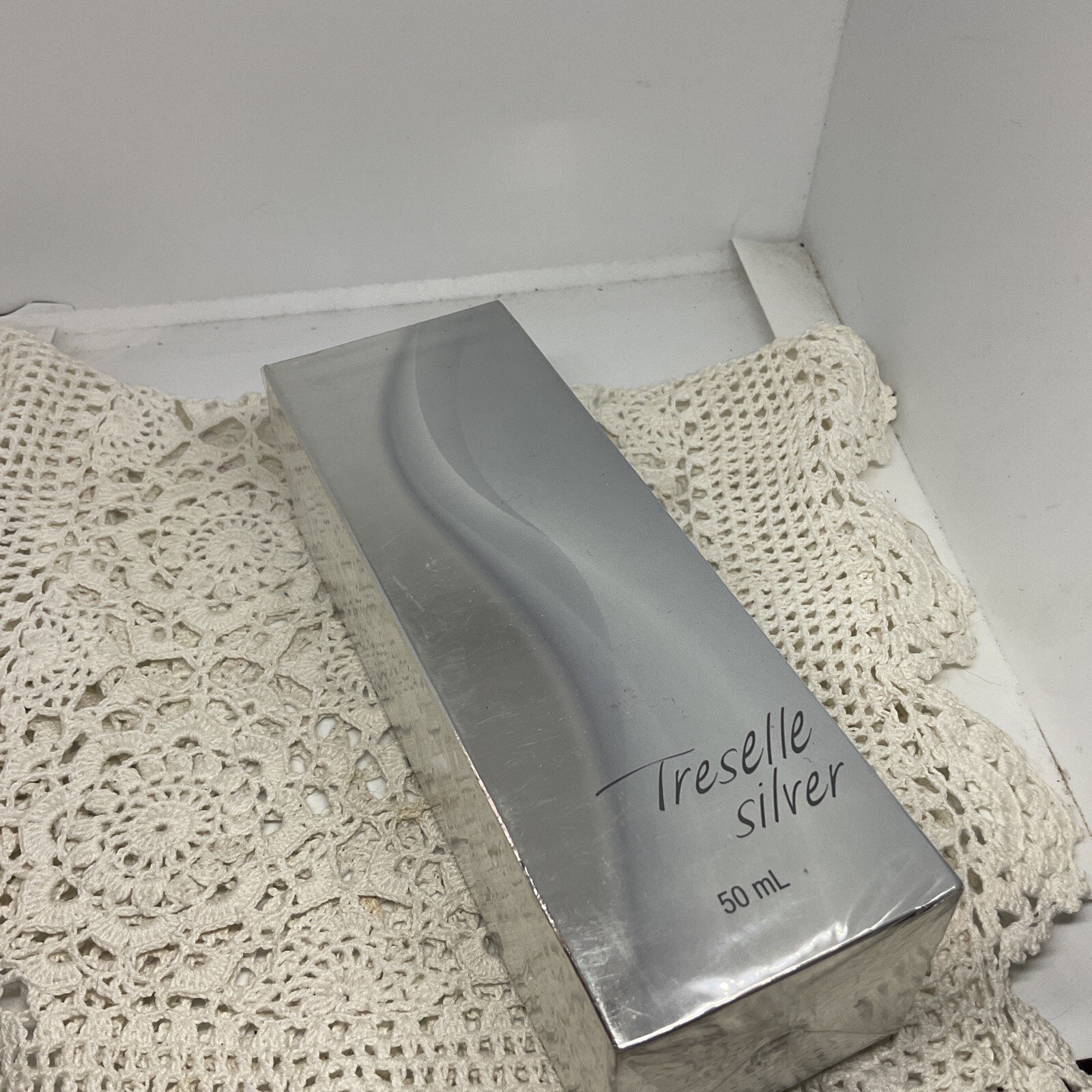 AVON TRESELLE SILVER PERFUME EDP 50ML | eBay