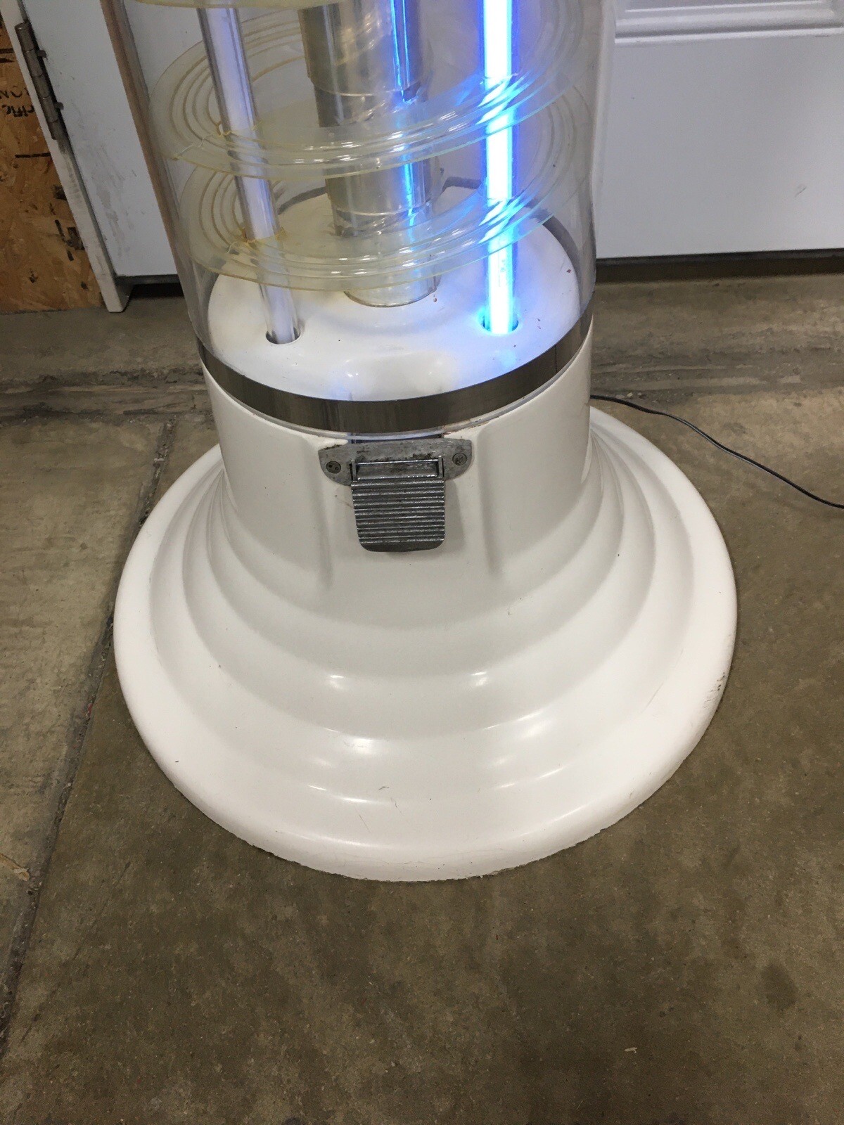 Vintage 3 Color REAL Neon Lighted Spiral Gumball Machine Wizard Spinner ...