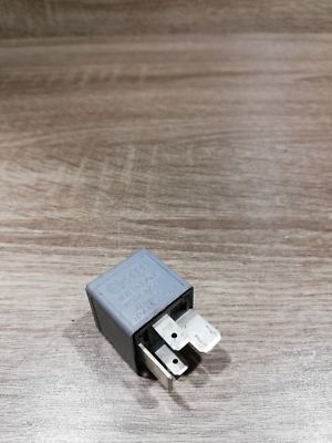 VW Relay Control Module Unit 8d0951253 370 Silver | eBay UK