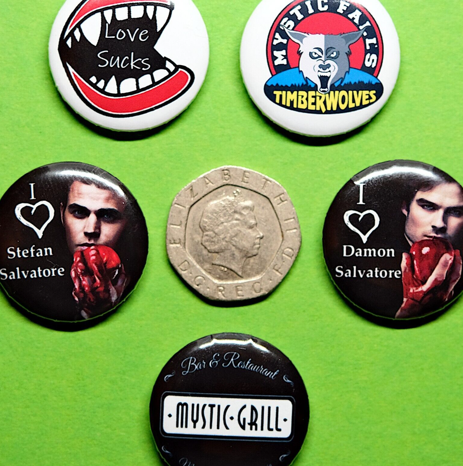 THE VAMPIRE DIARIES PIN BUTTON BADGES - 25mm buttons - Stefan - Damon ...