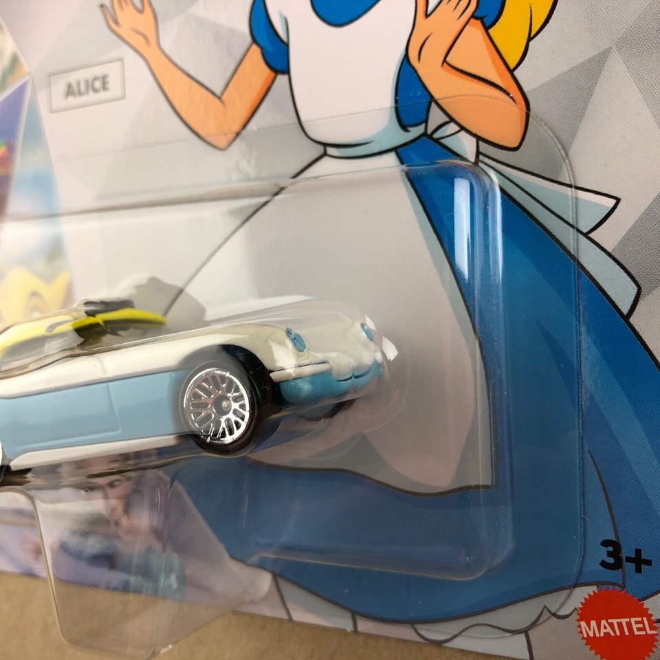 Hot Wheels Character Cars Disney 100 Alice In Wonderland Alice 1:64 ...
