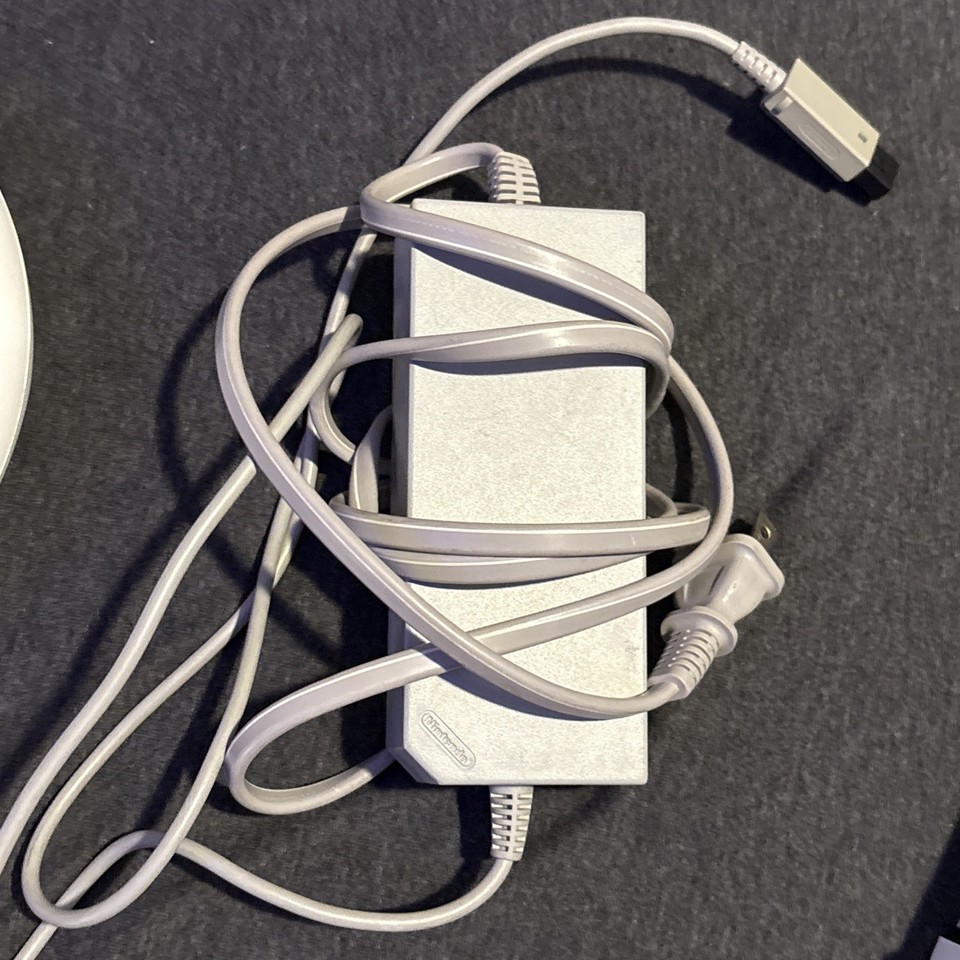 nintendo wii console. 1 Yoshi Controller. & Power Cords, Sensor Bar See ...