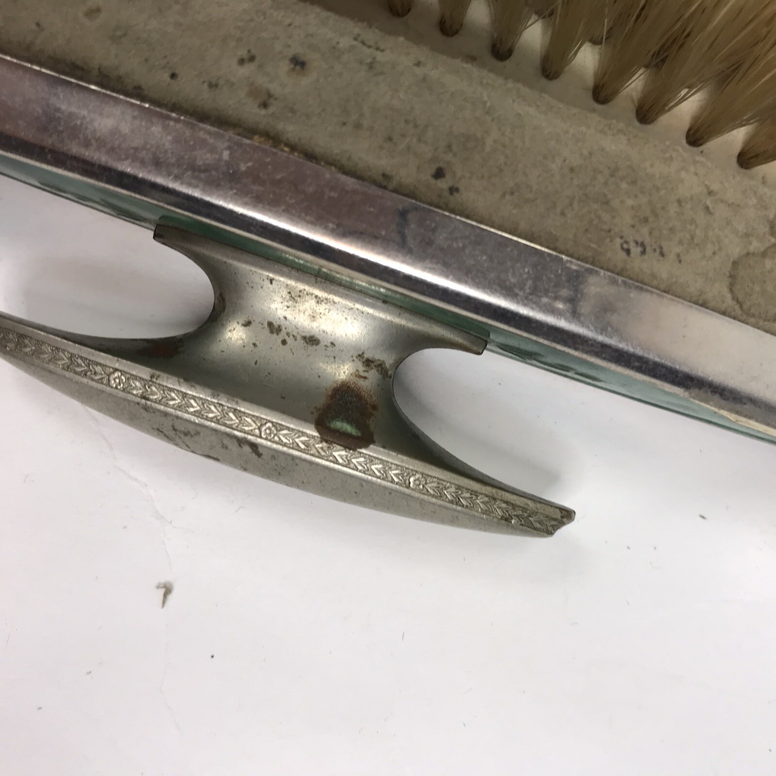 Vintage Vanity Set Metal Brush Mirror Buffer Green Deco nouveau floral ...