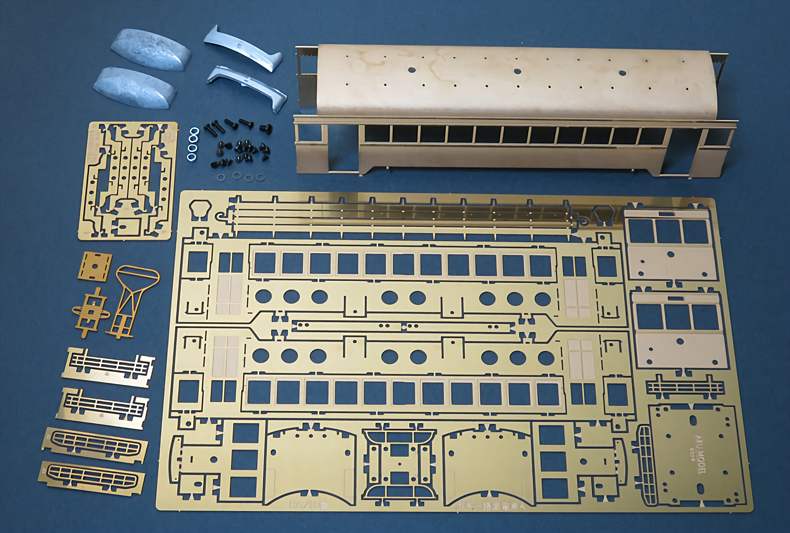 HO/J Scale Aru-Model Vintage Bow Collector Streetcar Kit Tram Old-Time ...