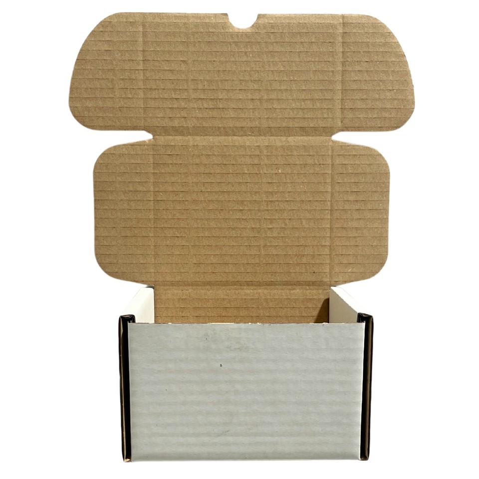 WHITE SHIPPING CARDBOARD BOXES POSTAL MAILING GIFT PACKET SMALL PARCEL ...
