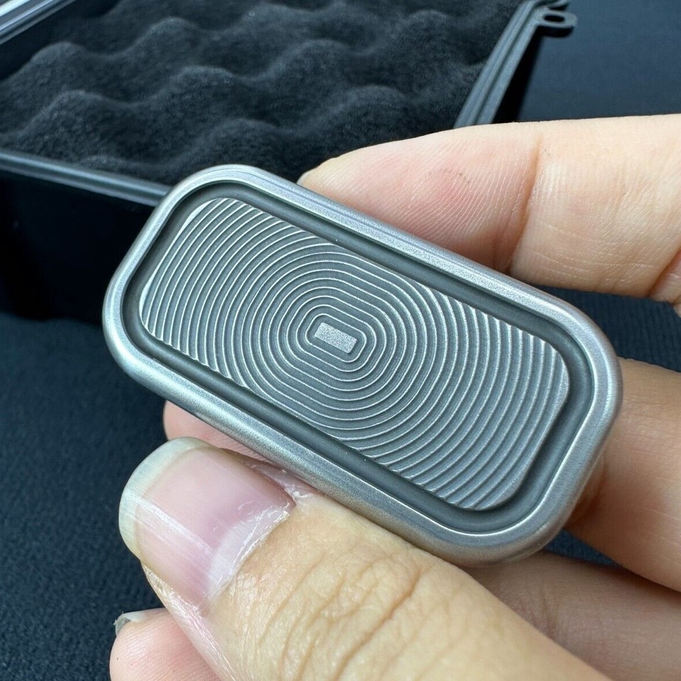 Mackie Cp3 Fidget Slider Magnetic Metal Push Card Hand Slider Stress ...