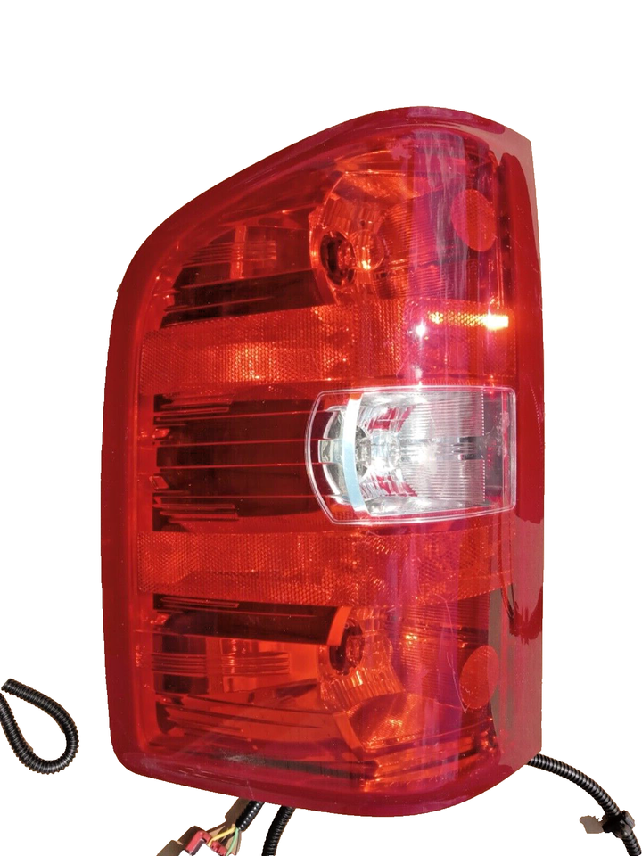 OEM Tail Light for 2007-2013 Chevrolet Silverado 1500 Drivers Side ...