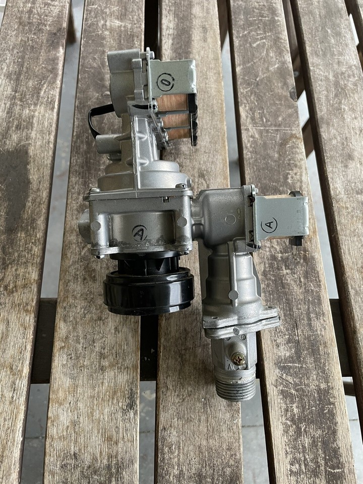 OEM Rheem Outdoor Tankless Water Heater Gas Control Valve Set RTG20235T ...