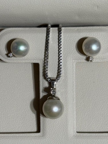 NWT Pendant set marked white gold GF - necklace & post earrings | eBay