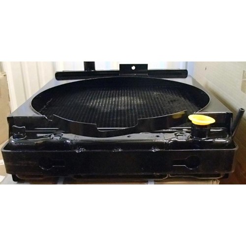 RADIATOR01 New Radiator Fits Case-IH B275, B-414, 424, 444, 354, 364 ...