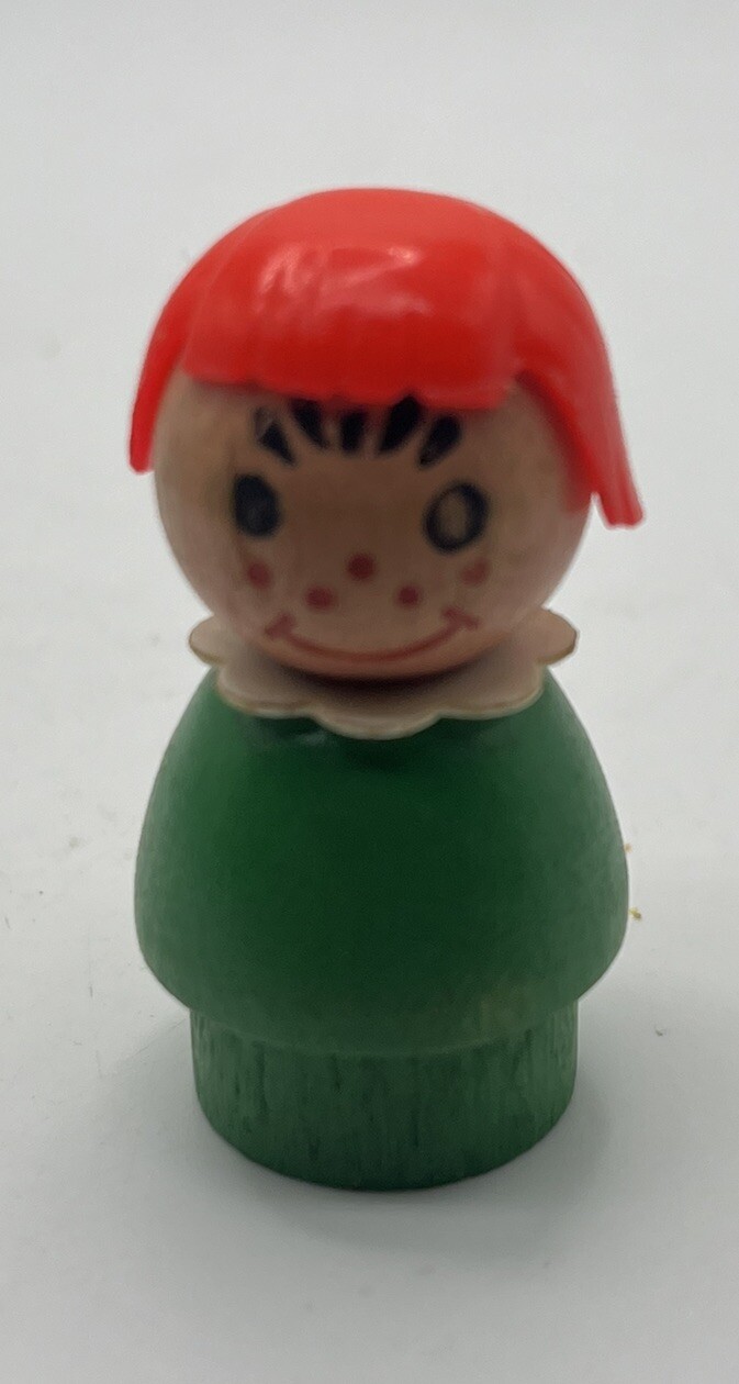 Fisher Price Little People GIRL RED Bob Bangs GREEN Body FRECKLES Wood ...
