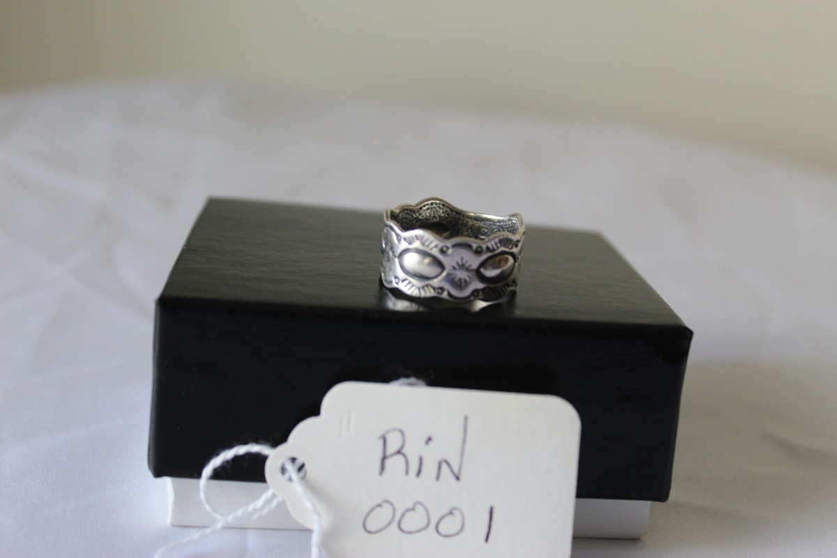 Sydney Smith Without Rings