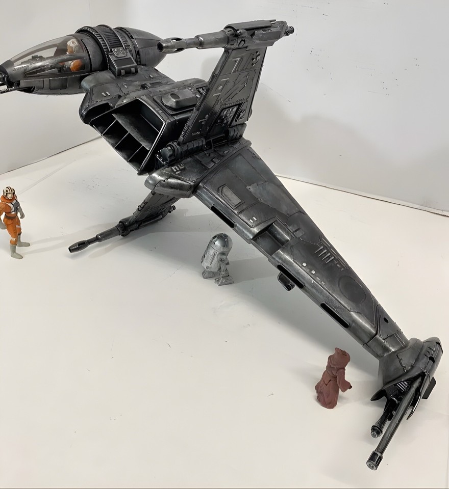 Skeleton Crew B Wing Collectible Star Wars Andor Hoth Endor Vintage ...