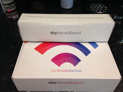 Sky Broadband Q Router 4.2 hub WiFi Model SR203 Latest model, BOXED ...