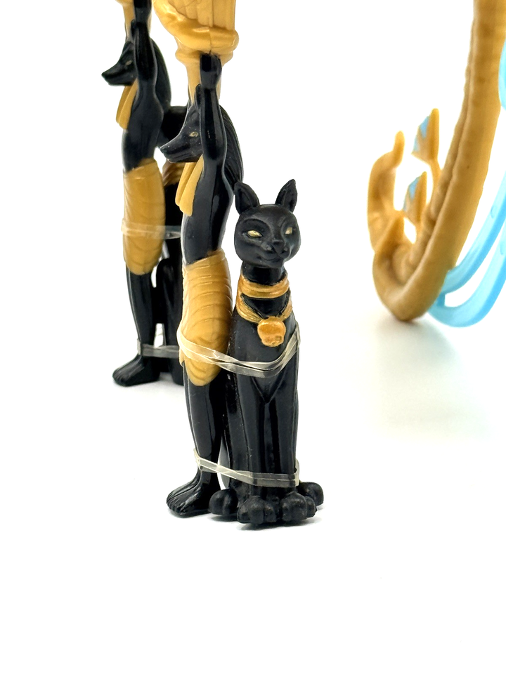 Mattel Monster High Cleo de Nile Gold Anubis Vanity Table w Mirror ...